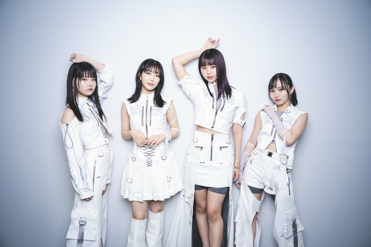 新世代11人アイドルグループ「WHITE SCORPION」ACO×AOI×NATSU×NICOインタビュー 「結成1年の成長と目指す先」｜概要｜ニュース｜ピンズバNEWS