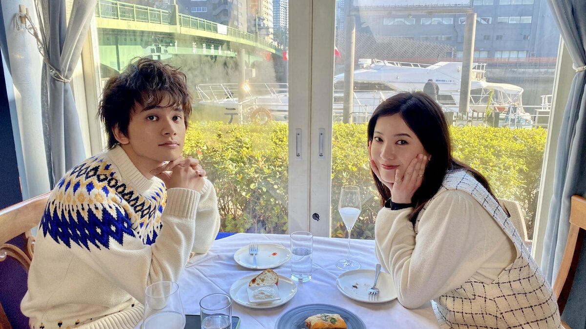 テレビ朝日の吉高由里子『星降る夜に』、北村匠海「異次元クラスの年下彼氏」感にキュン死続出!嵐・松本潤、キンプリ岸優太超えの声も…?|概要