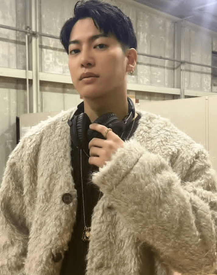 (2ページ目) 「一軍でモテまくってる感」BE:FIRST・RYOKI、チャラめな制服姿が沸騰 スキャンダルでの活動休止を惜しむ声も｜ニュース｜ピンズバNEWS